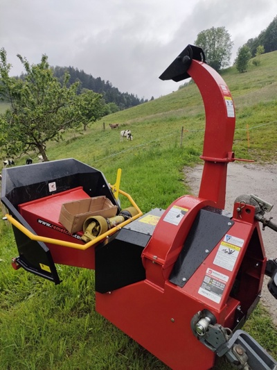 Holzhacker auf agropool.ch