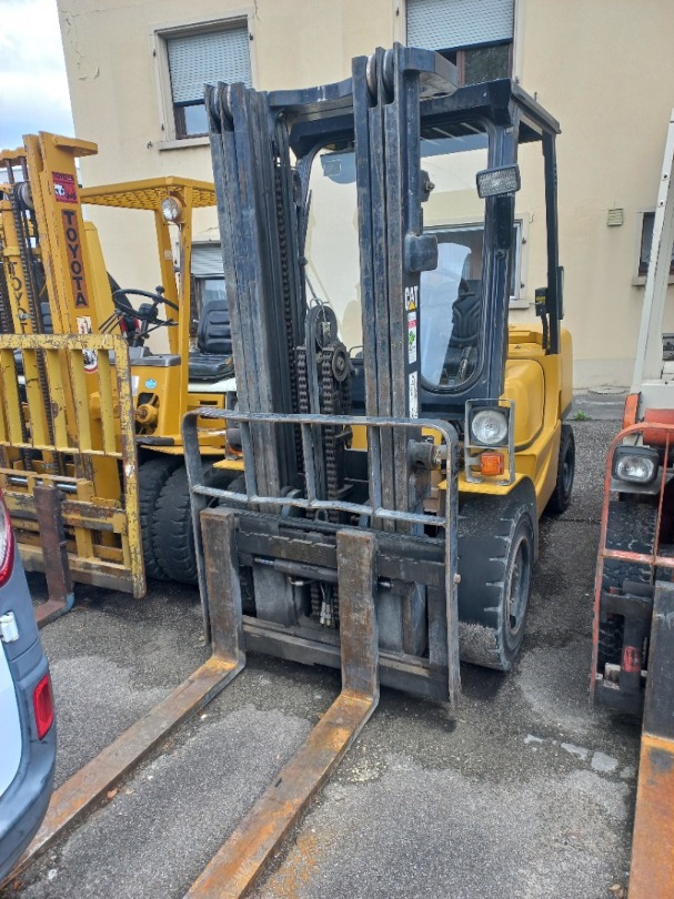 Dieselstapler Diesel - Stapler Caterpillar Cat Mitsubishi DP30K , mit ...