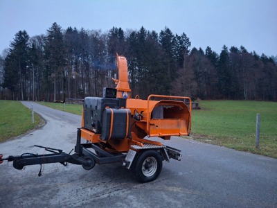 Holzhacker auf agropool.ch