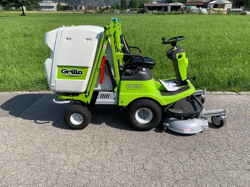 Tondeuse autoportée / Aufsitz-Rasenmäher - Grillo FD 450/2WD